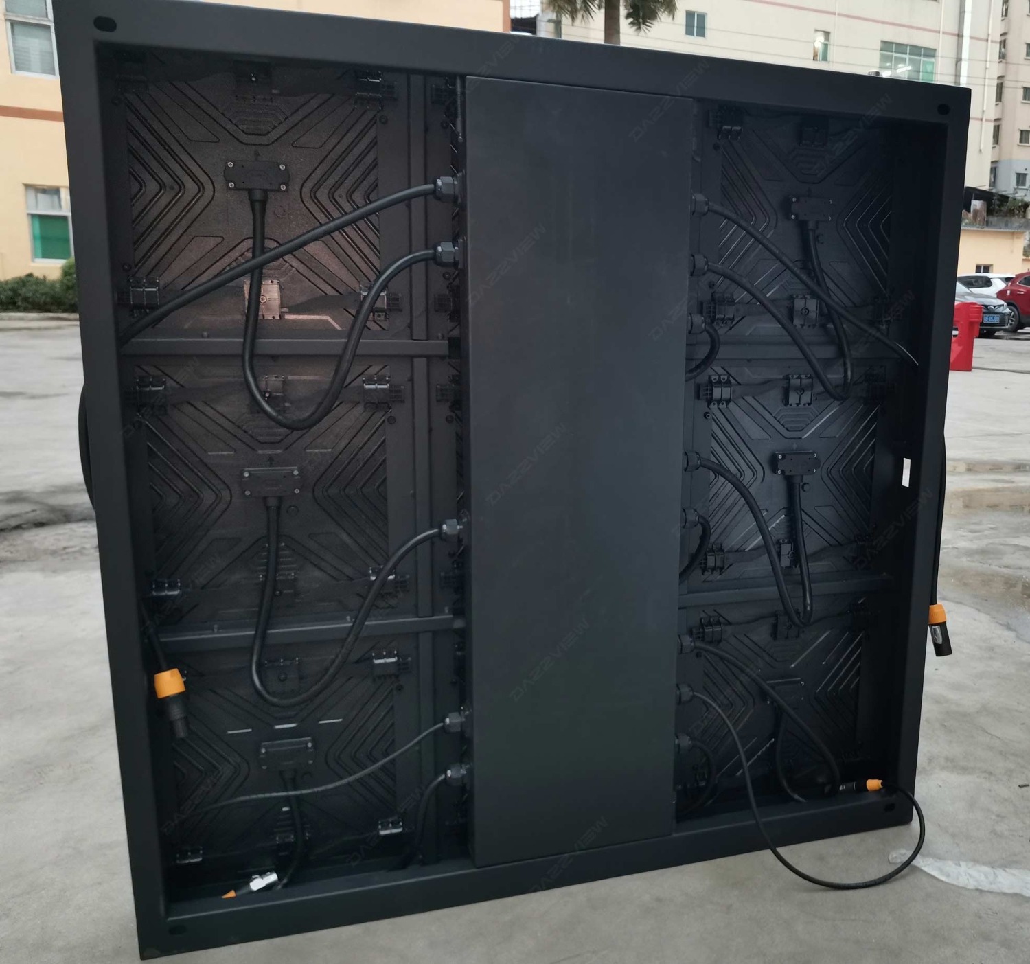 Corner LED Display - Dazzview