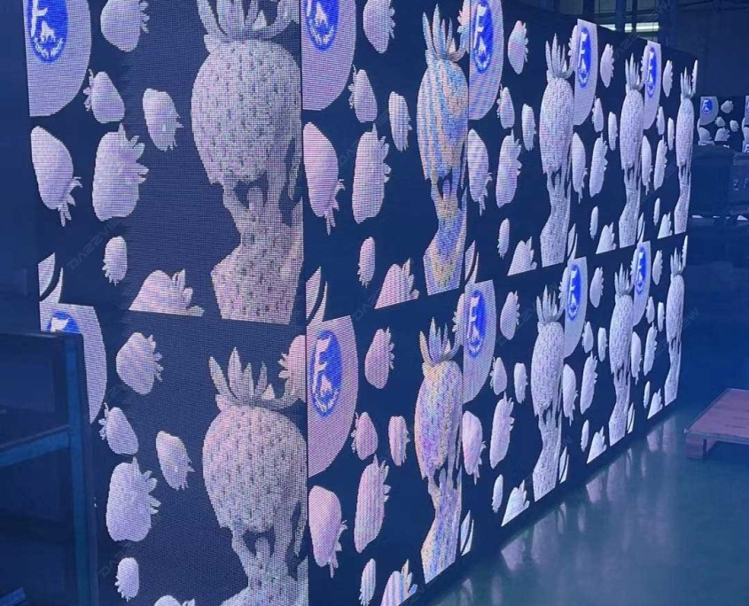 Corner LED Display - Dazzview