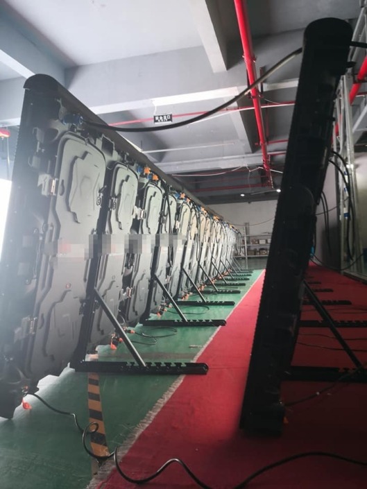 Perimeter LED Display - Dazzview Technology