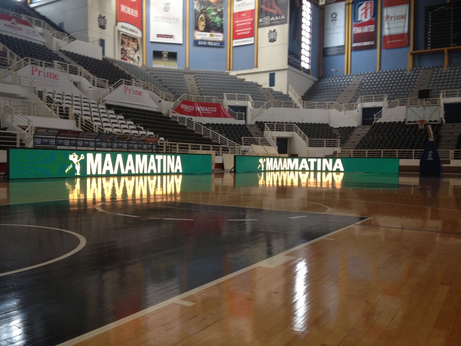 Perimeter LED Display - Dazzview Technology